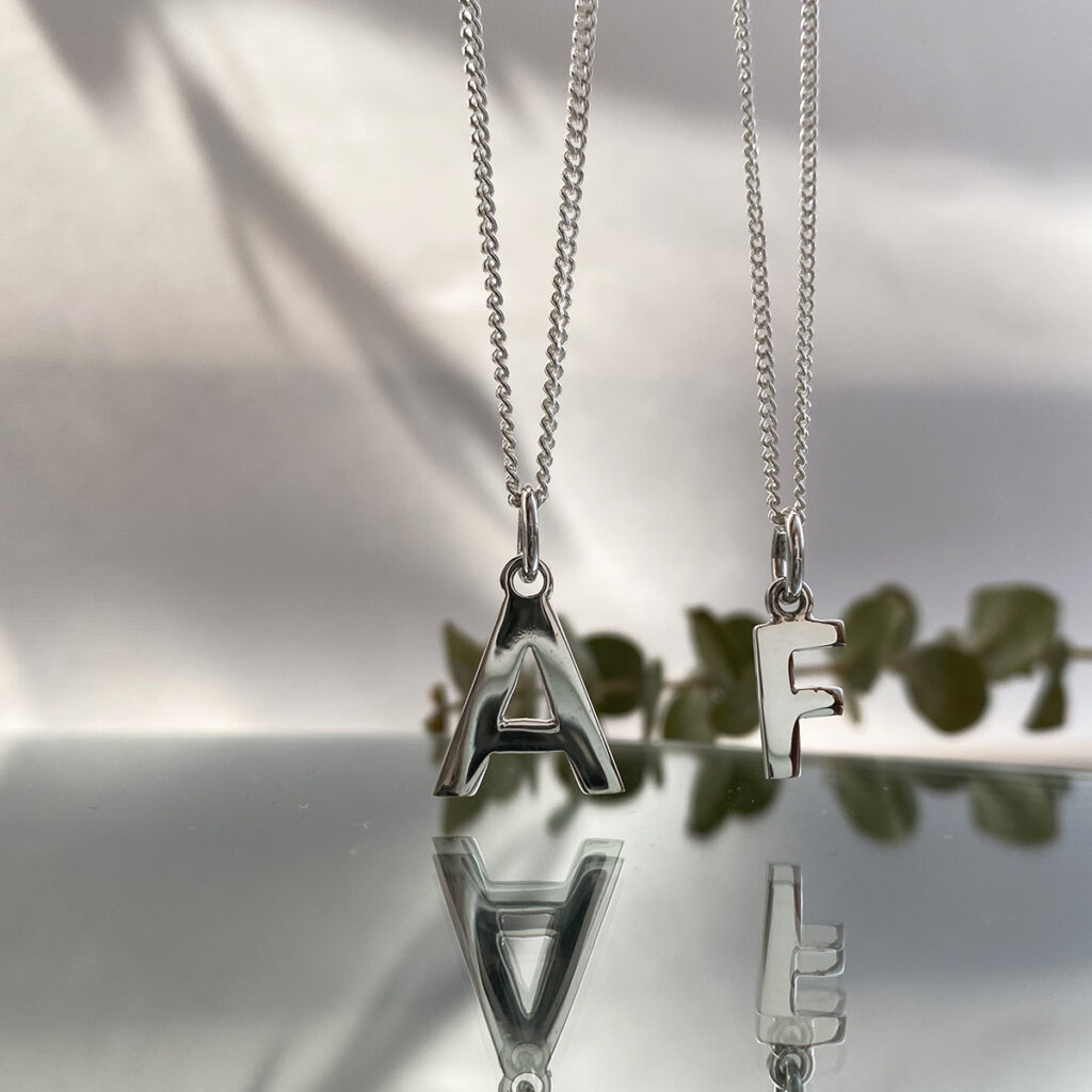 Pack de collares Iniciales – Sumaq Design